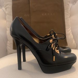 Gucci | Shoes | Gucci Leather Platform Pumps With Lace Up Corset Front ...